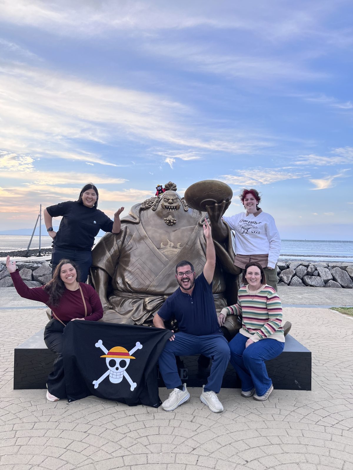 Kumamoto One Piece Statue tour - Explore Kumamoto